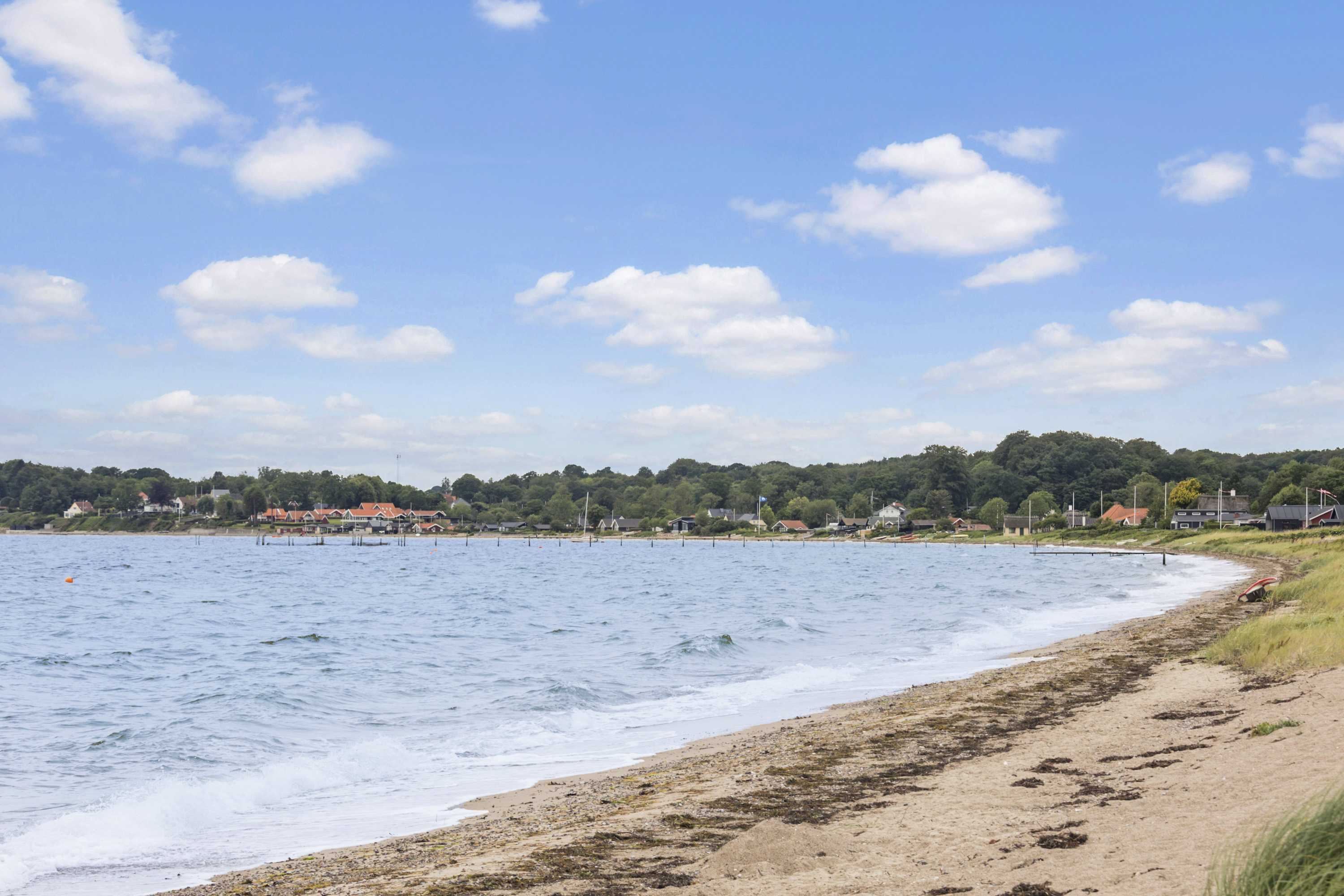 Lej sommerhus ved Kelstrup Strand | Book nu